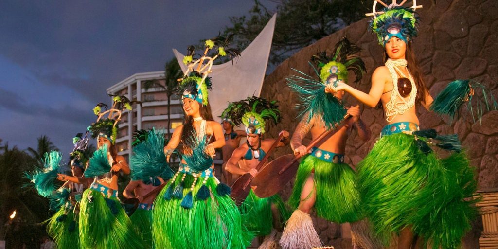 Old Lahaina Luau Review | Information on all Maui Luaus